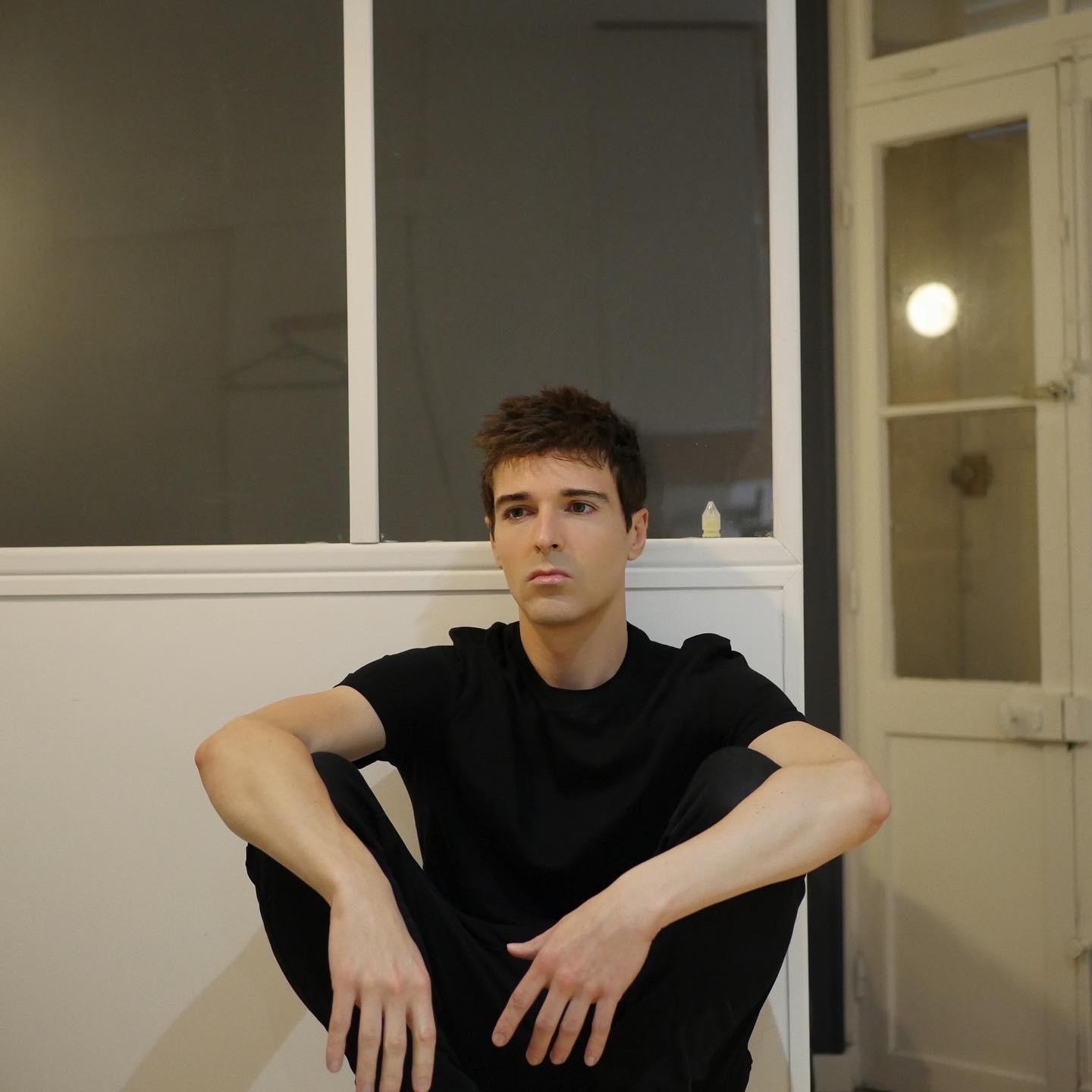 Modeling – Tom Connan